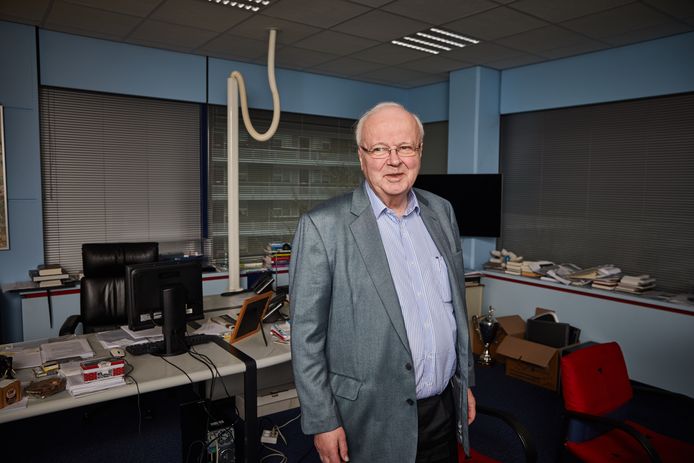 Chris Oomen wil door met Bronovo ziekenhuis: ‘Maar it takes two to ...