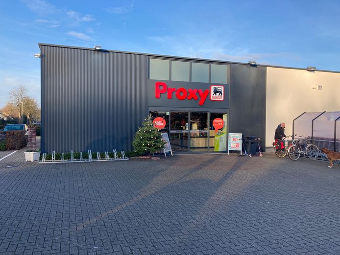 Nieuwe uitbaters voor Proxy Delhaize Malehoek | Brugge | hln.be