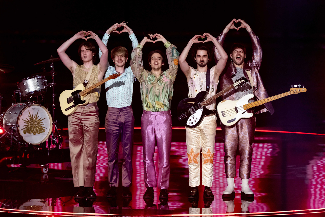 Sloveense gitarist songfestival spreekt vloeiend Nederlands: ‘Jammer ...