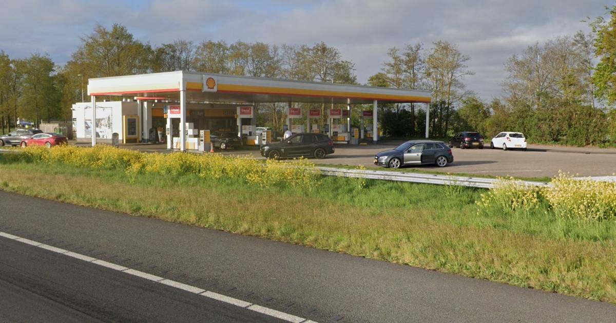 ‘Gratis’ tank bij pompstation A6 komt brandstofboef (20) duur te staan ...