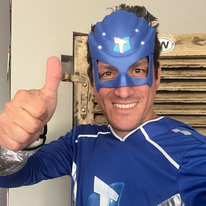 Ook ‘Mega Toby’ neemt deel aan Dodentocht: “Klaar voor 20ste editie, steeds verkleed én voor het ...