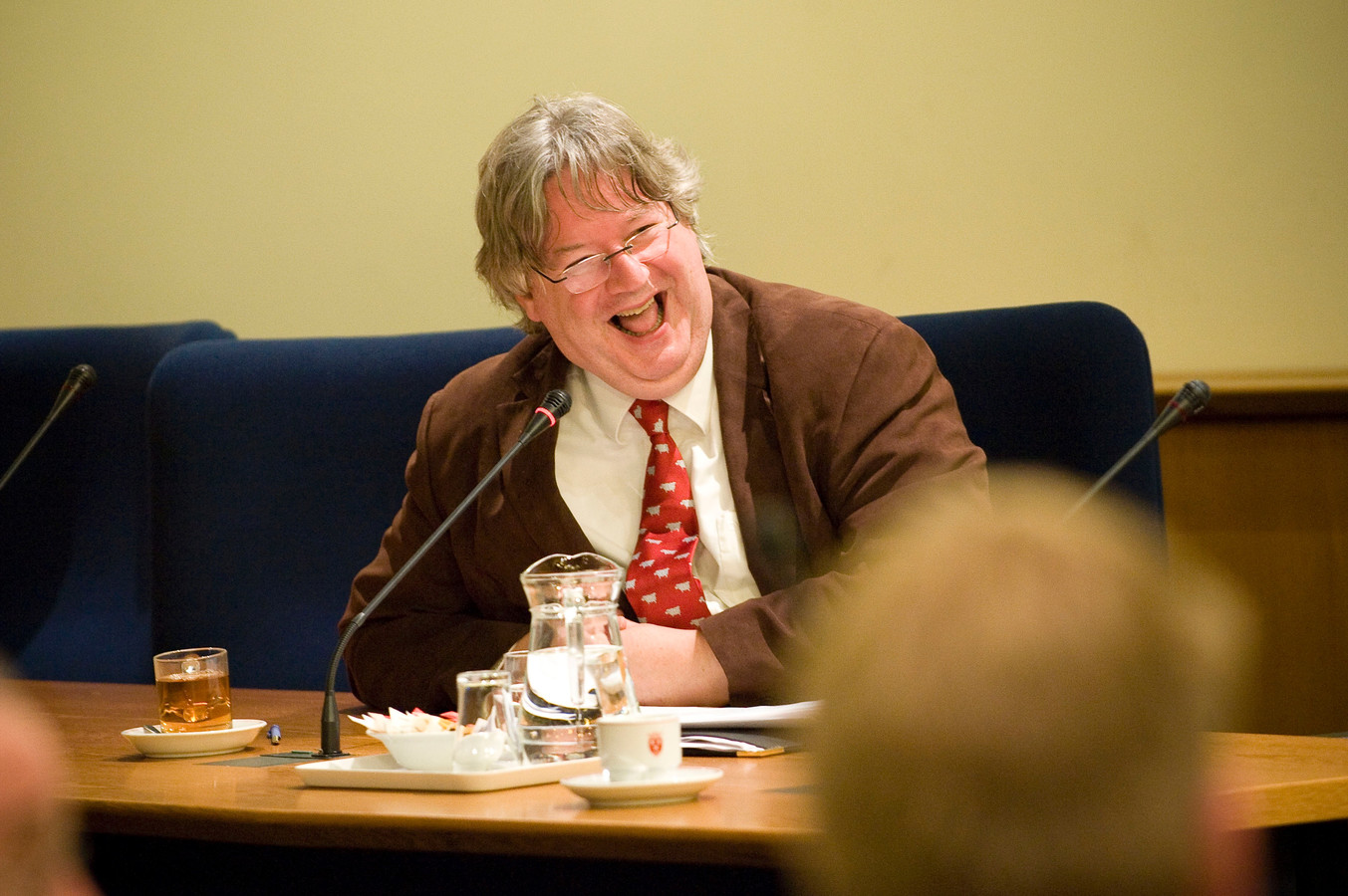Sterckbestuur Bergen op Zoom laakt wethouder Linssen van Bergen op Zoom ...