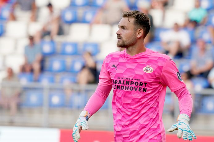 Jeroen Zoet is bijna van nieuwbakken Serie A-club Spezia | Transfer ...