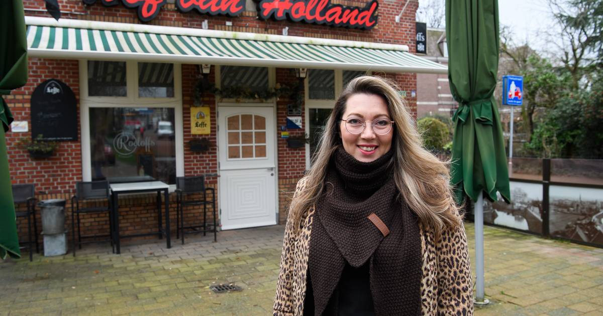 Anneke Roeloffs had slapeloze nachten over overname café: ‘Het was een ...
