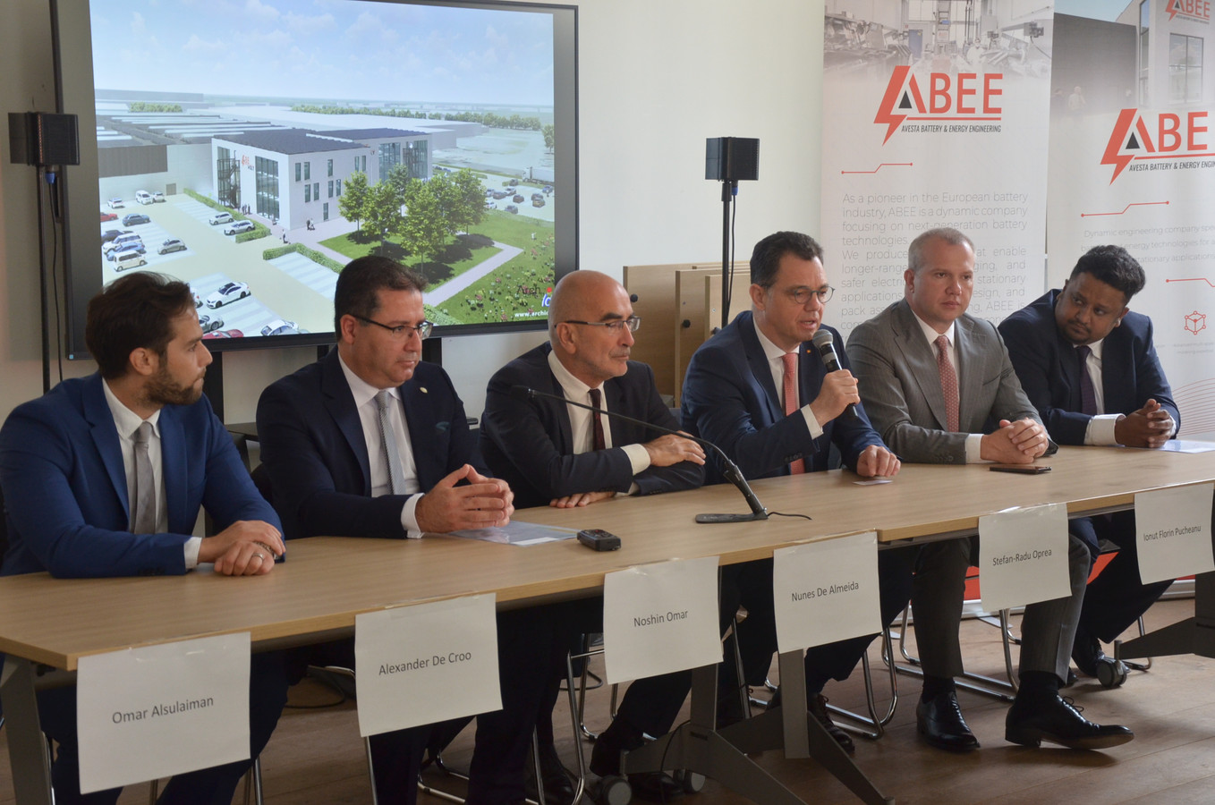 Ninoofs bedrijf ABEE bouwt batterijfabriek voor elektrische auto's in ...