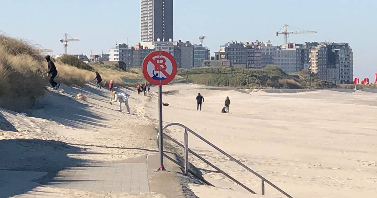 Vijftiger wordt naakt aangetroffen op strand in Bredene en riskeert een ...