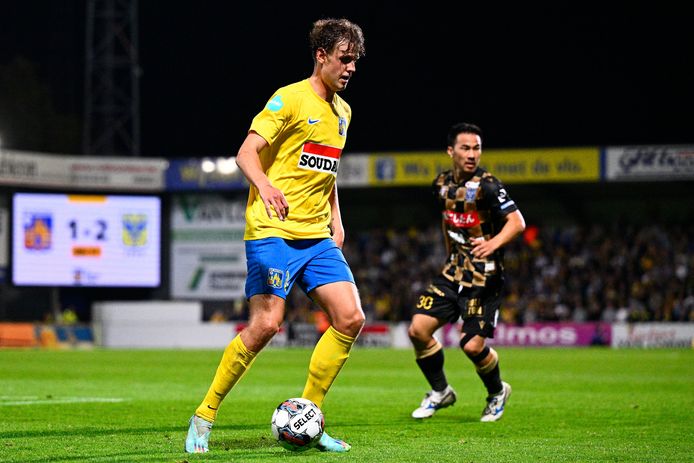 Nicolas Madsen en KVC Westerlo zullen bij de les moeten zijn op Union ...