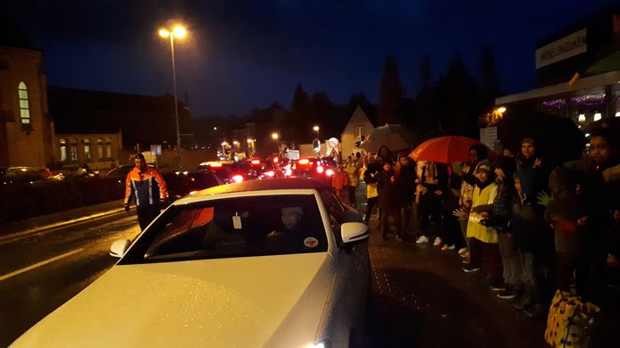 Meester Johan nam in stijl afscheid van basischool De Springveer ...