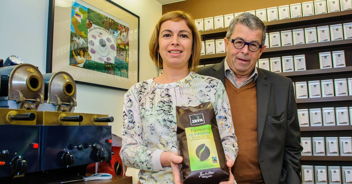 Java brandt eerste klimaatneutrale Fairtrade-koffie | Rotselaar | hln.be