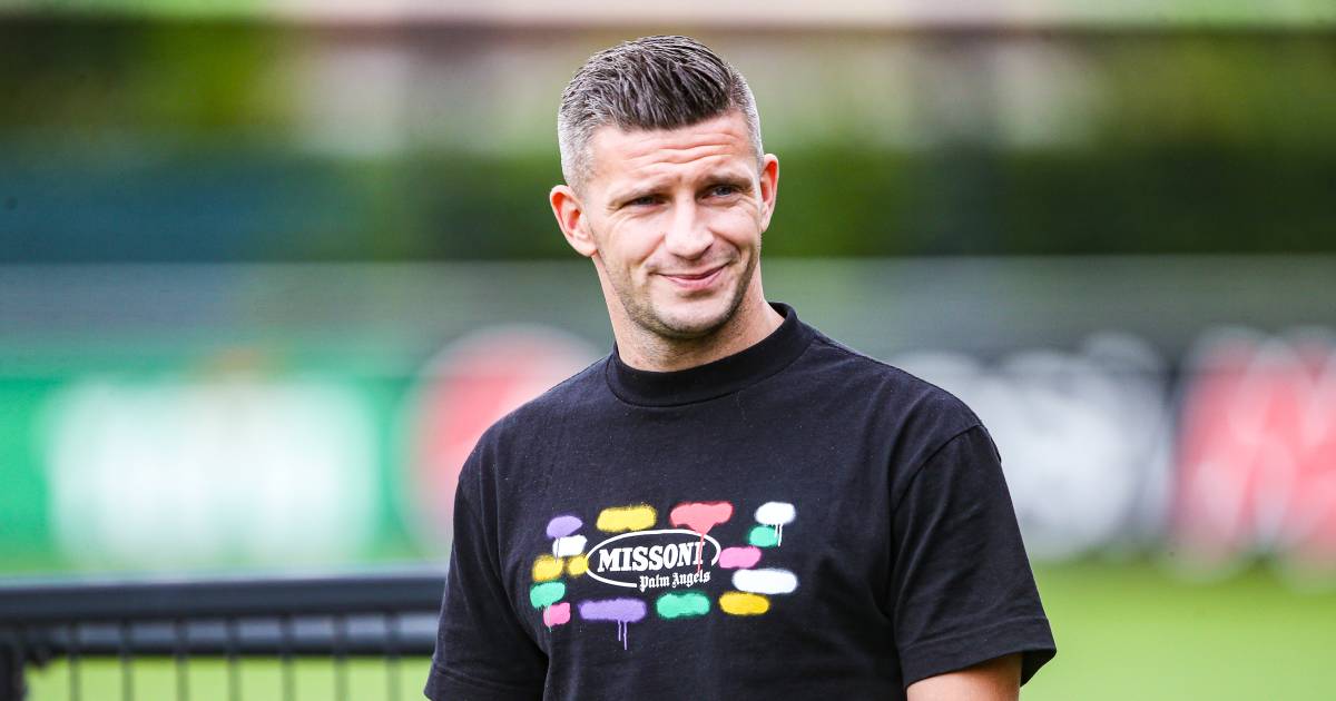 Bryan Linssen leeft met Vitesse mee vanuit Japan: ‘Hoop dat alles goed ...