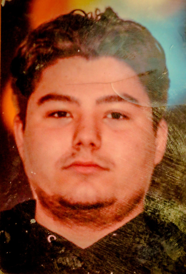 Zoon (15) van Bo werd twee jaar geleden op gruwelijke wijze vermoord ...