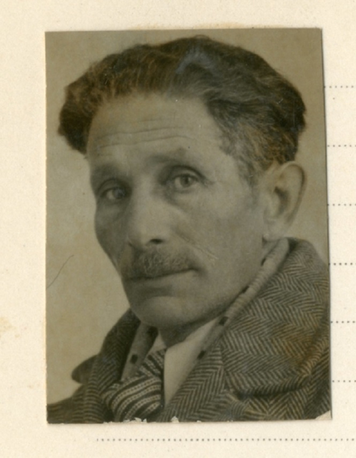 Gewone mensen, geschonden straat: het boek en de dubbeltentoonstelling ...