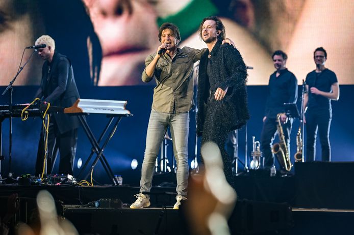 RECENSIE. Mathieu Terryn en Koen Wauters flirten als boter in de pan en smelten muzikaal alsof ...