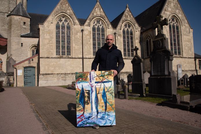 Jezus troost wenende vrouwen op de muur van De Sint-Jan Onthoofdingkerk ...