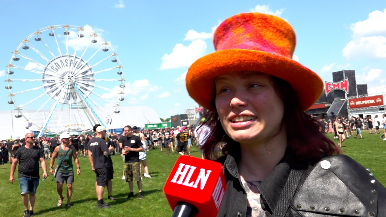 KIJK. Metalheads kreunen onder en genieten van de warmte op Graspop ... KIJK. Metalheads kreunen onder en genieten van de warmte op Graspop ...