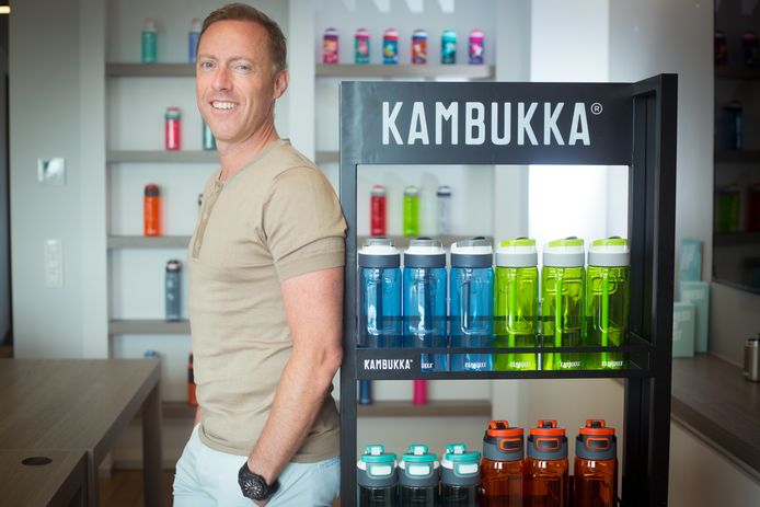 Heel de wereld drinkt binnenkort uit Limburgse ‘Kambukka’ drinkflessen ...