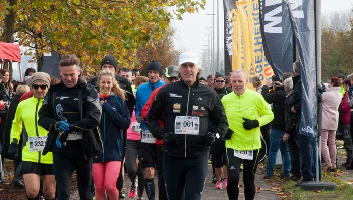 Respect! Marathonman Stefaan Engels loopt 100 marathons in evenveel ...