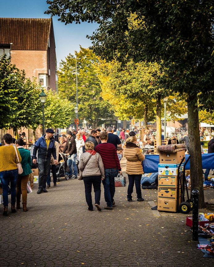 Rommelmarkt verhuist naar Grote Markt | Turnhout | hln.be