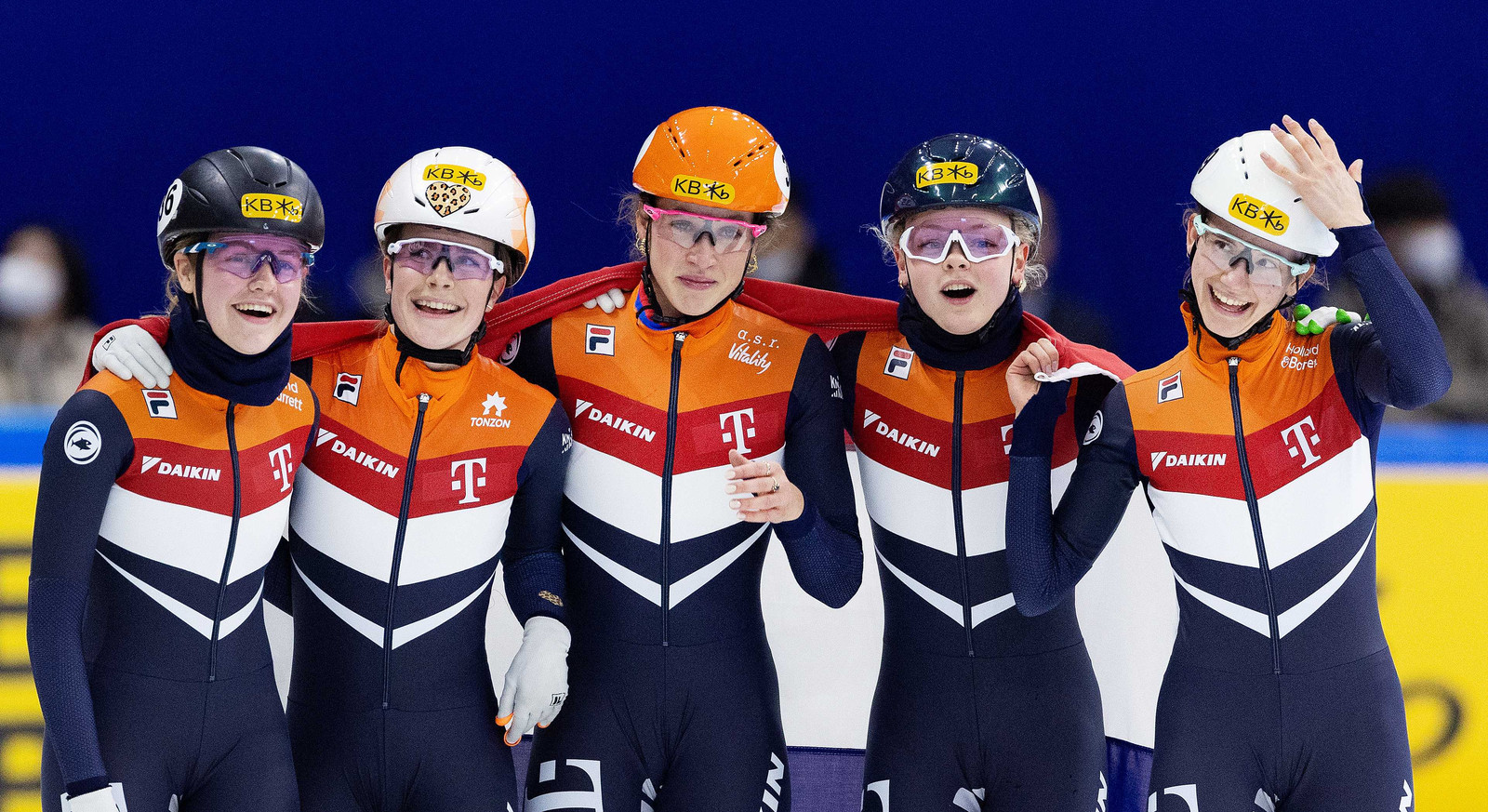 Vierde(!) WK-goud Xandra Velzeboer, Suzanne Schulting overmand door ...