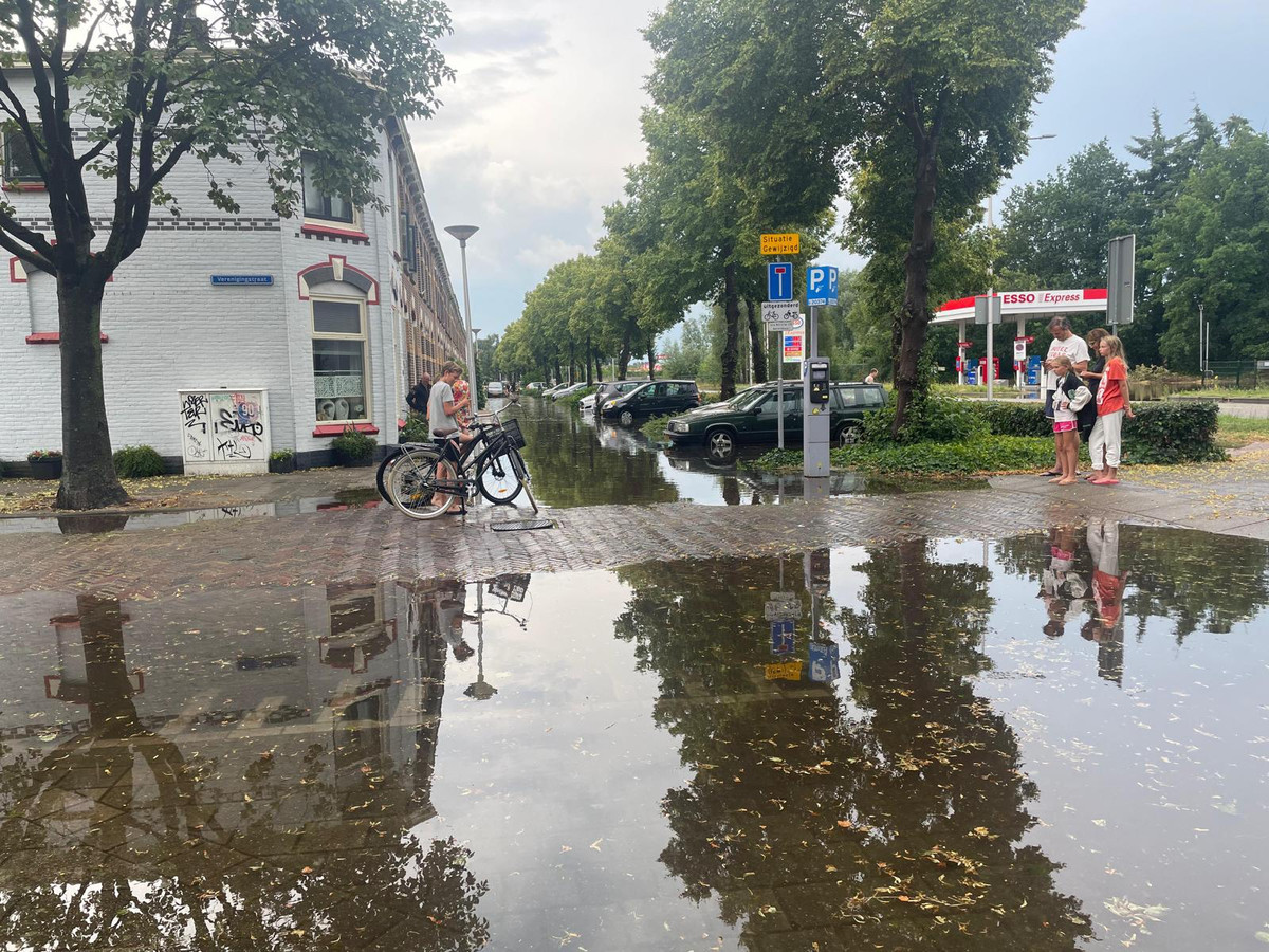 Code Oranje viel wel mee? Hier ging het weer toch flink tekeer: straten ...