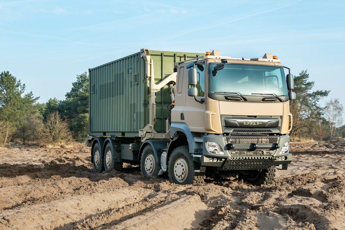 Defensie neemt eerste militaire voertuigen van DAF in ontvangst: “Trots ...
