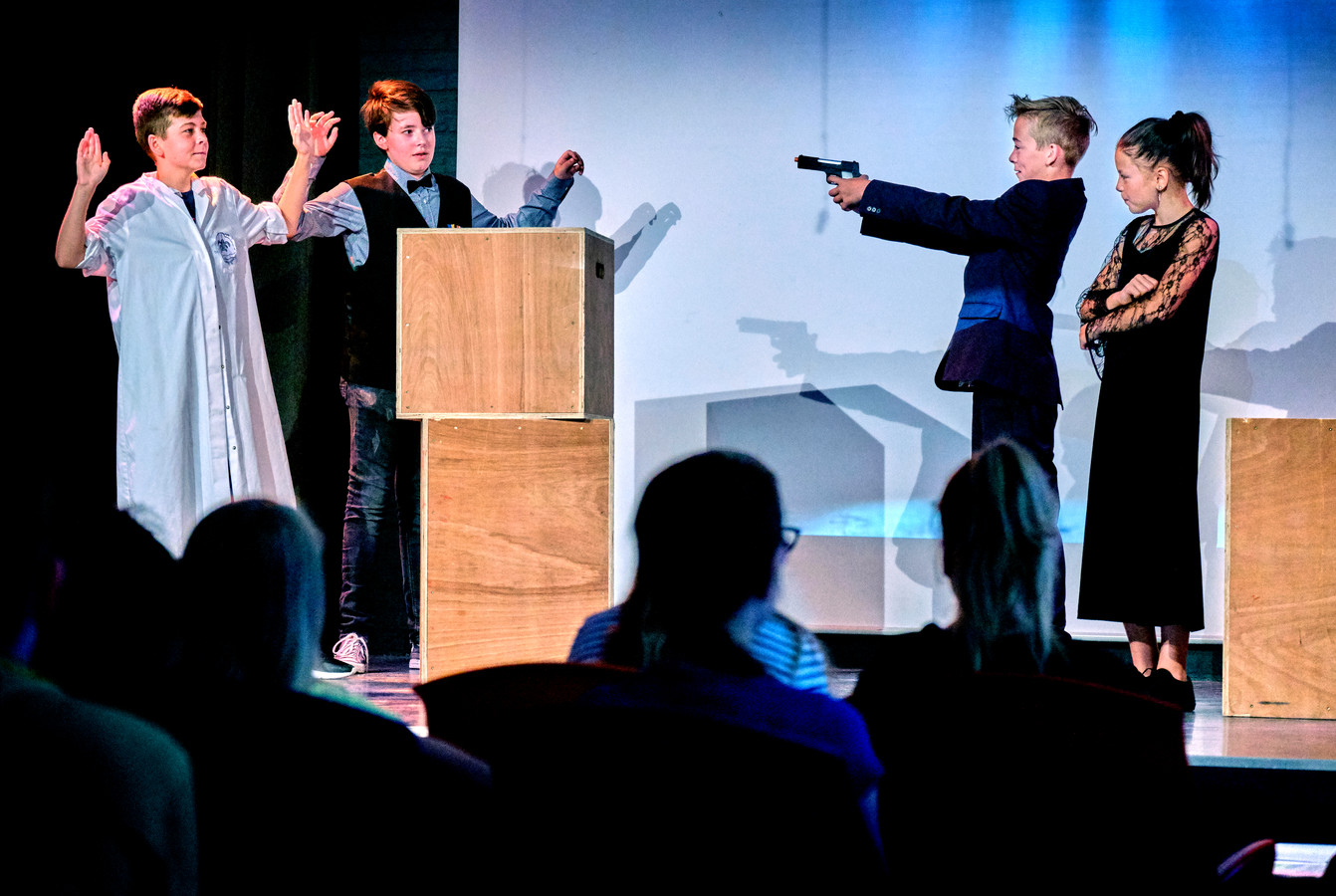 Alles uit de kast om groep 8 ondanks corona mooi afscheid te geven ...