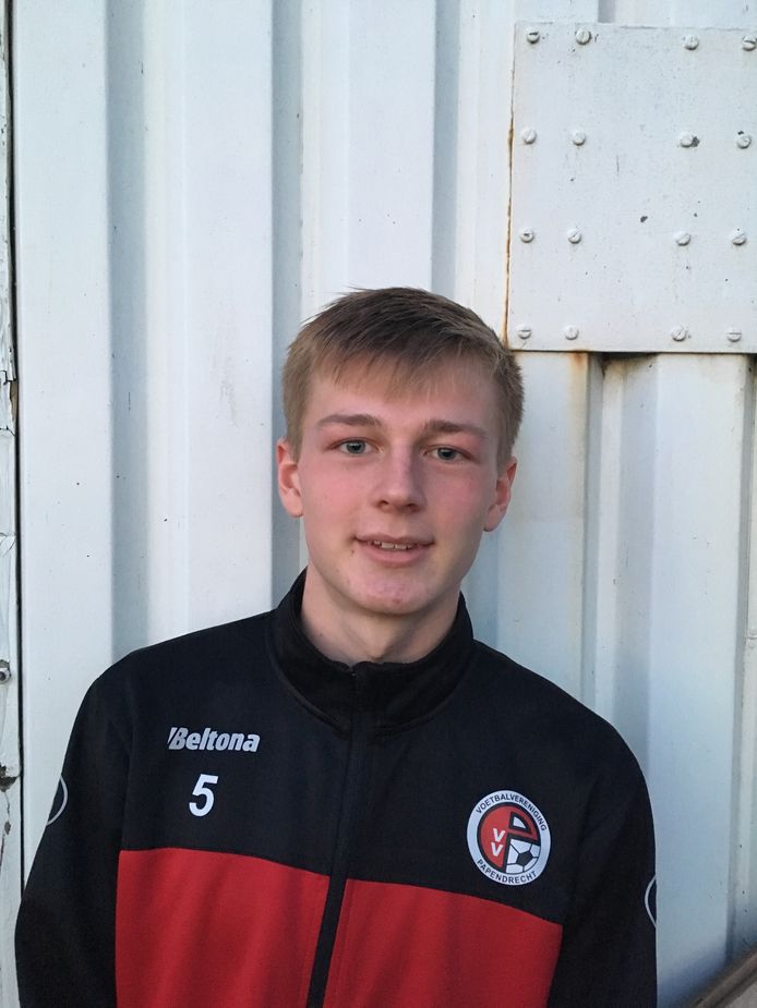 Cees Baars (18) wil basisplek nu niet meer kwijt bij Papendrecht ...