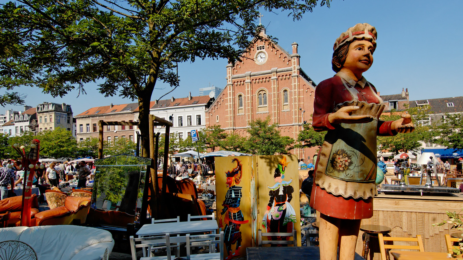 Van een Carboot Sale tot een antiekmarkt: op deze 6 rommelmarkten in ...