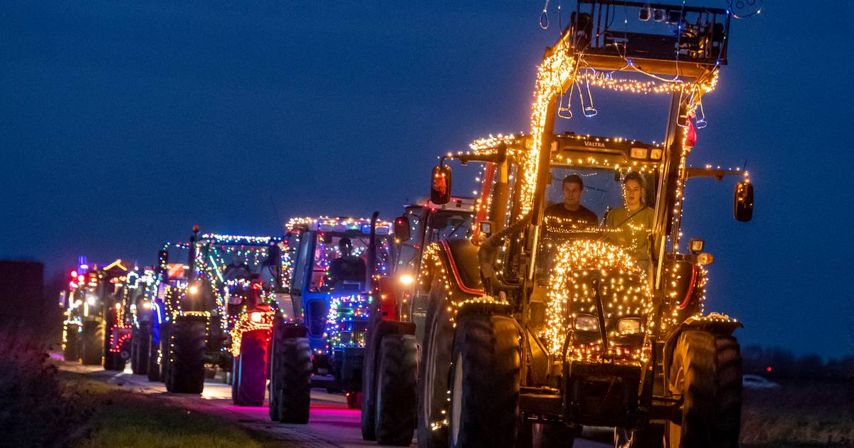 Versierde trekkers brengen licht in Veere | Walcheren | pzc.nl