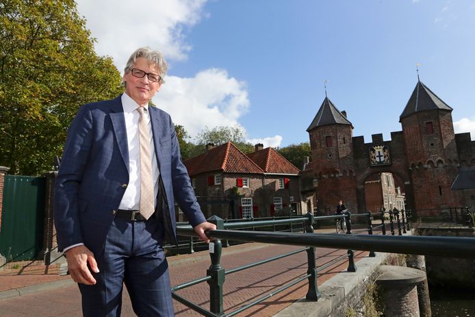 Bolsius (62) nog niet uitgeblust en zegt met overtuiging: ‘Ik wil ... Bolsius (62) nog niet uitgeblust en zegt met overtuiging: ‘Ik wil ...