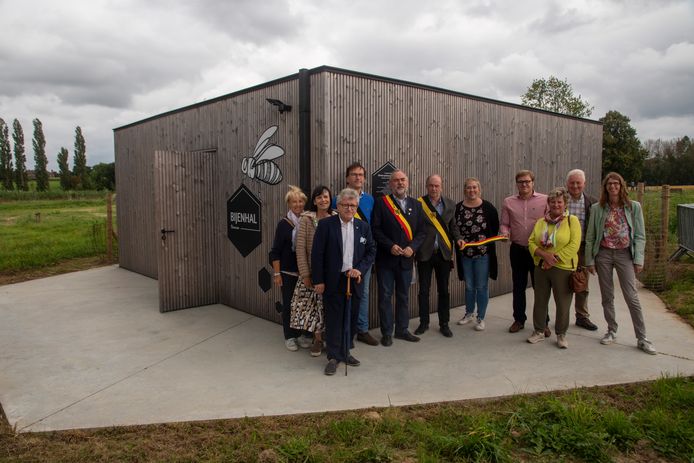 Bijenhal Groot Bewijk wordt educatief centrum voor scholen en imkers ...