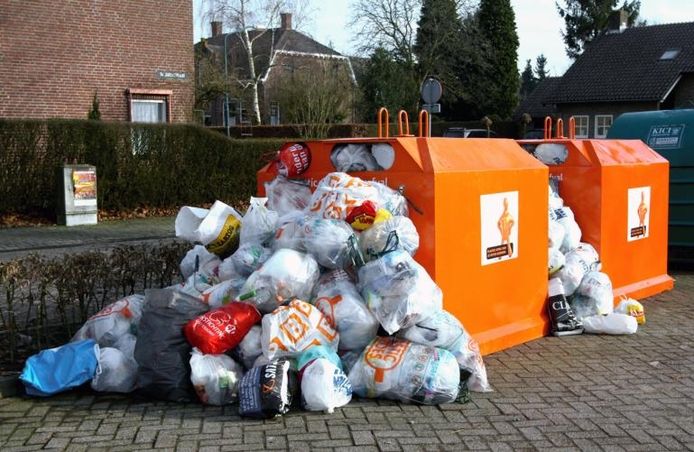 Haaren wil plastic ophalen | Den Bosch, Vught | bd.nl