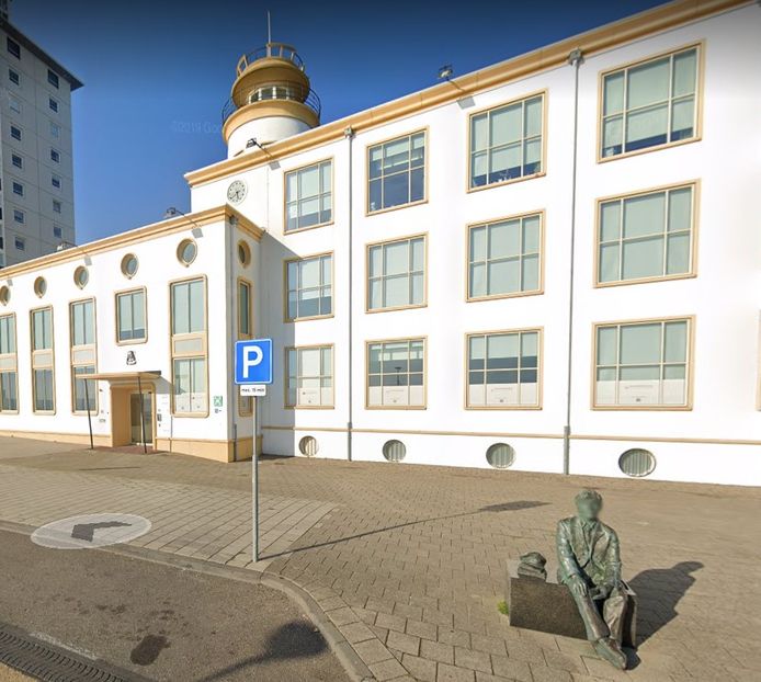 Oude Zeevaartschool wordt gewoon hotel | Walcheren | pzc.nl