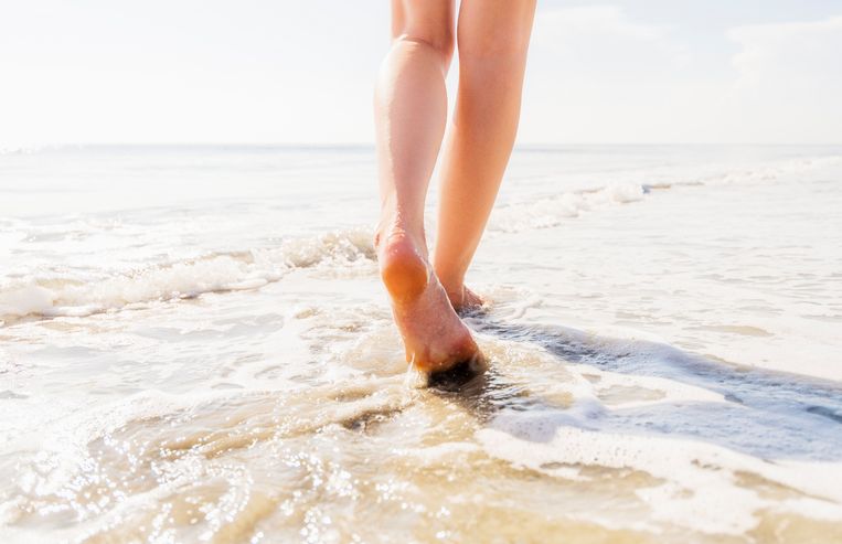 Voetschimmel: wat zijn de symptomen en wat kun je er tegen doen?