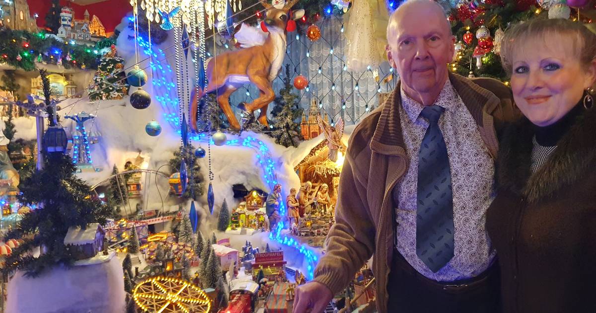 Nancy en André toveren hun huisje weer om in één groot kersttafereel ...