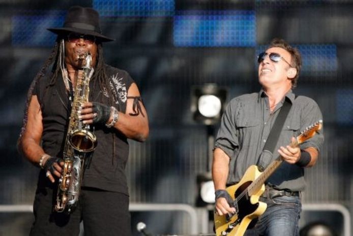 Saxofonist band Bruce Springsteen overleden | Muziek | ed.nl