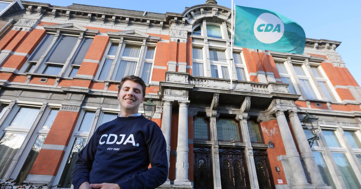 Kevin Klinkspoor (22) gelooft niet in God én is homoseksueel, maar ...
