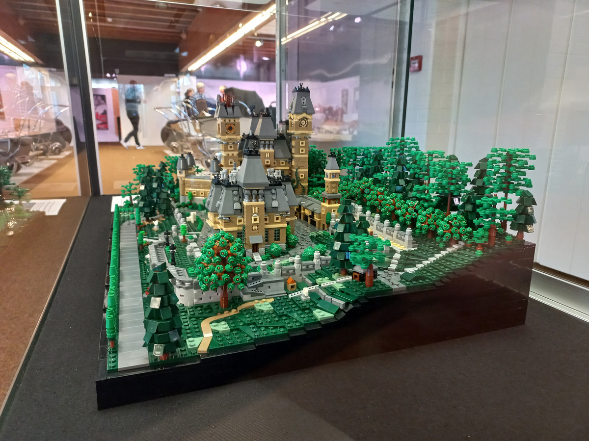 Joran bouwt basiliek van Koekelberg en andere architecturale pareltjes ...