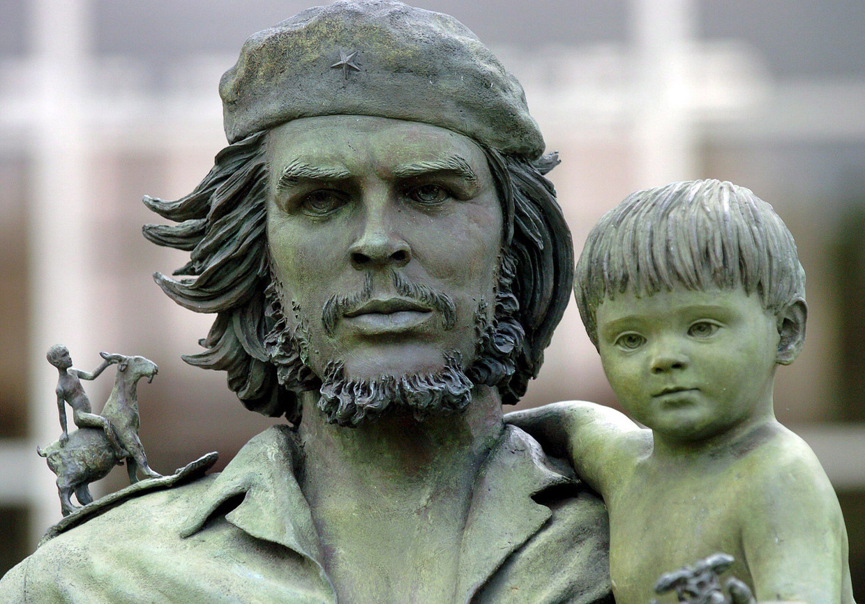 Nieuwe foto's van Che Guevara duiken op in Spanje | De Morgen