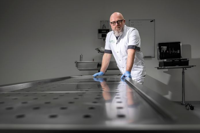 Jacco werkt op plek waar bijna niemand levend komt: ‘Heb het mooiste ...