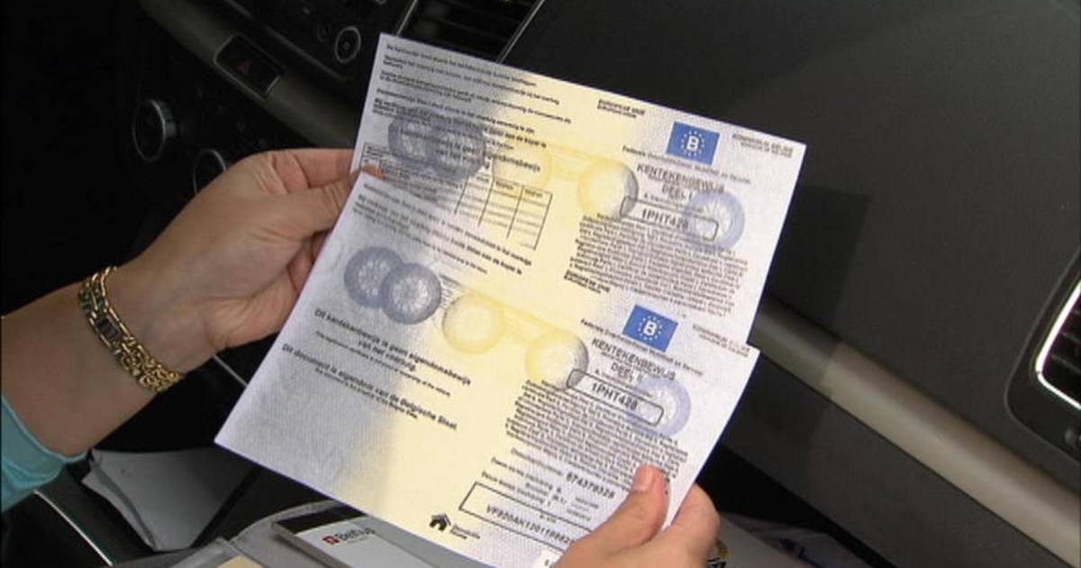 Voortaan twee inschrijvingsbewijzen voor auto | Mobiliteit | hln.be