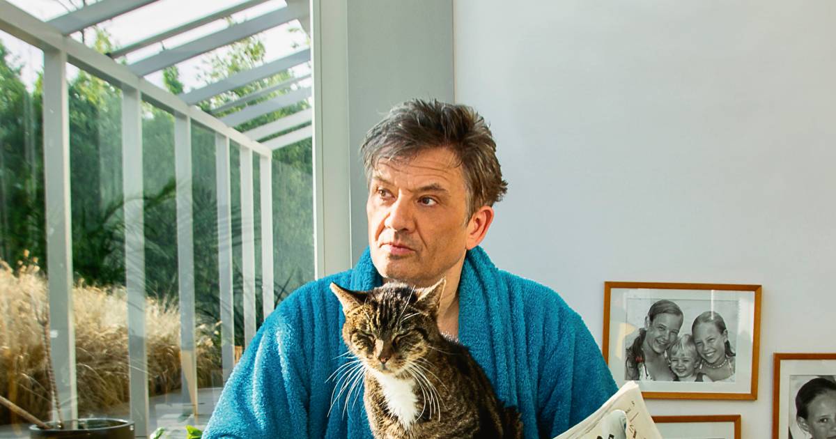 Nieuw album Bart Peeters komt uit het leven gegrepen: “Maar wel ...