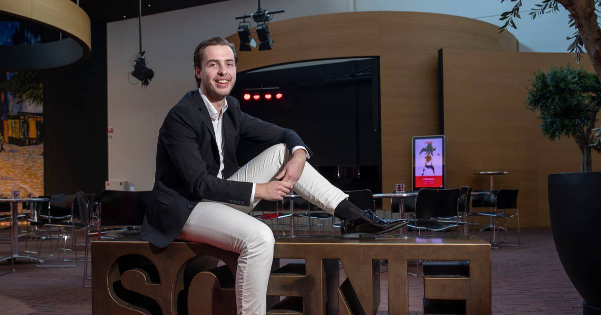 Comedian Rens Kievits: ‘Ik zie het leven door een roze bril met kapotte ...