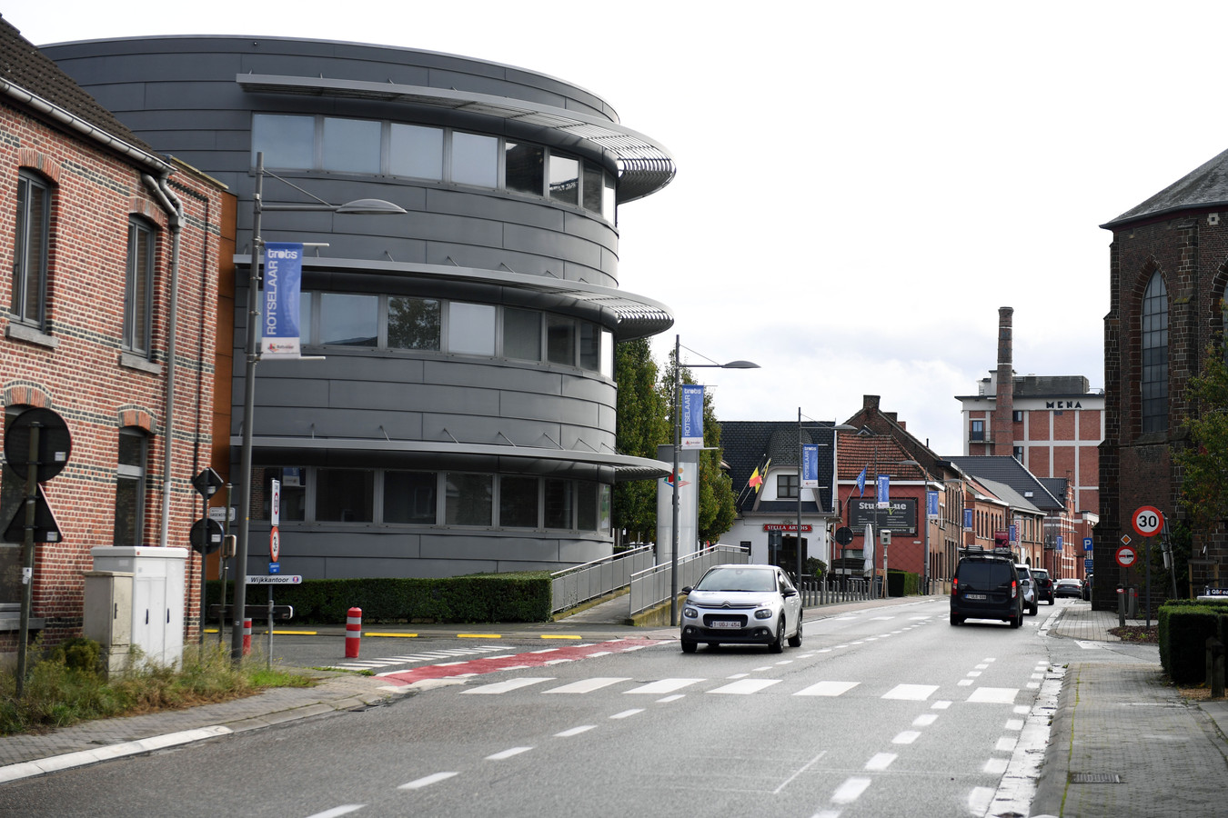 Fietspad in Rotselaar centrum krijgt asfaltlaag | Foto | hln.be