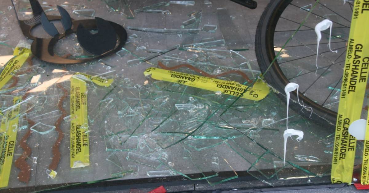 Almelose fietsenzaak opnieuw doelwit van inbraak: fietsen gestolen ...