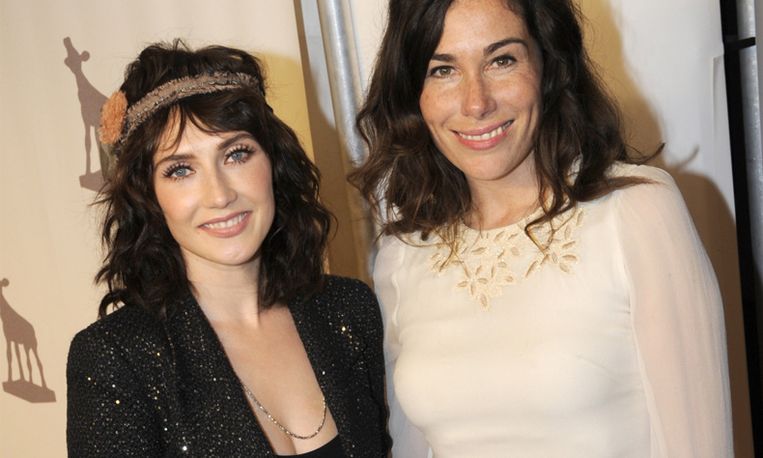 Halina Reijn openhartig over het moederschap van vriendin Carice