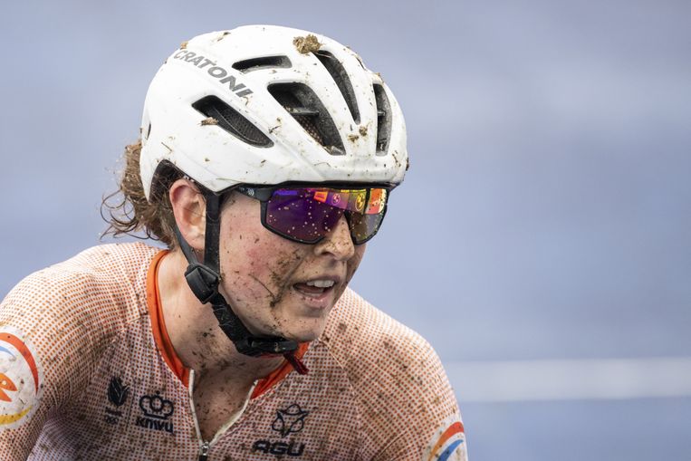 Anne Terpstra moest zichtbaar zwoegen op het EK mountainbike, als ...