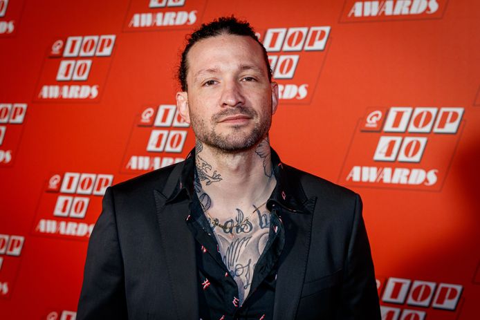 Kraantje voor de tweede keer pappie geworden met vriendin Sarah | Show ...