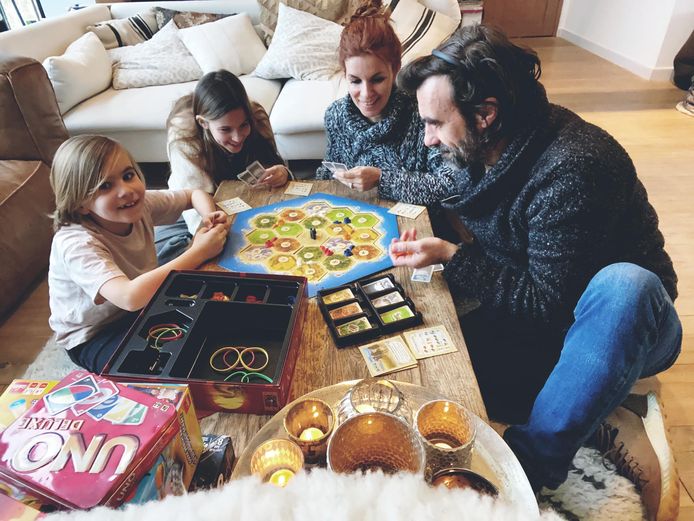 Het gezin van Katja Retsin en Jan Schepens ontdekt Maarkedal in ...