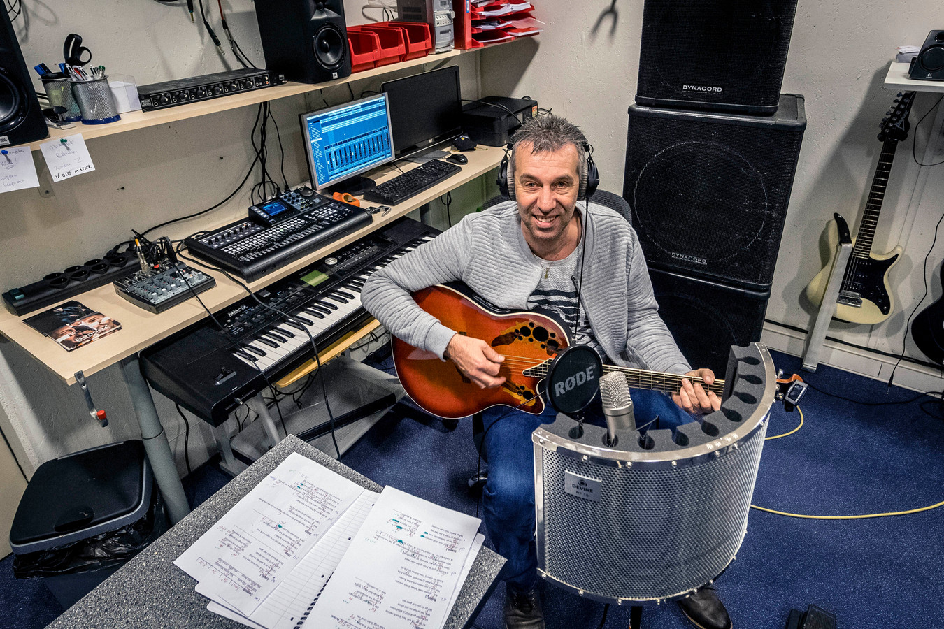 Ben van Hoof heeft liedje in Puts dialect gemaakt, met fotoclip | Foto ...